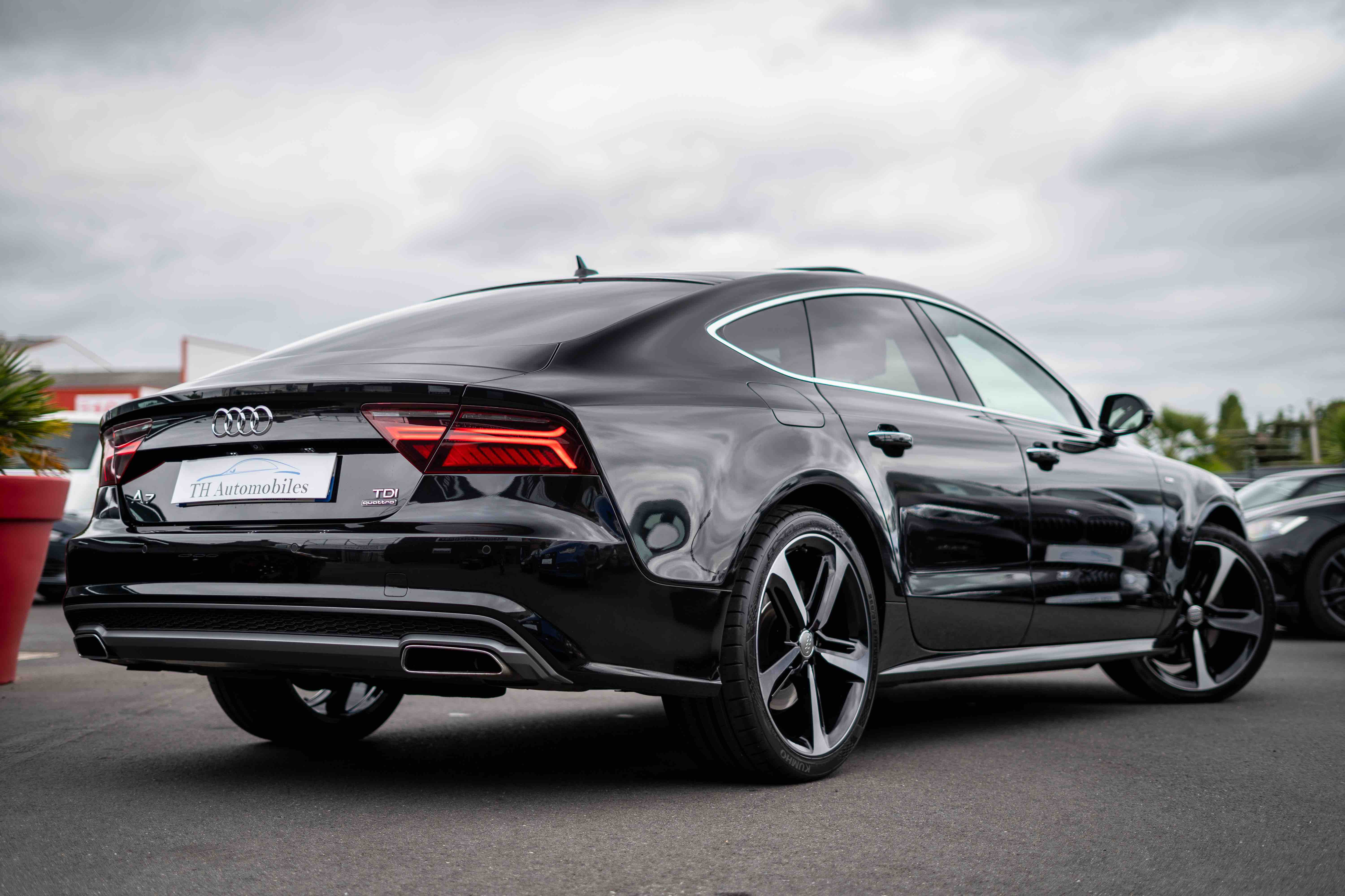 AUDI A7 (2) SPORTBACK V6 3.0 BITDI 320ch S LINE QUATTRO TIPTRONIC 8 | TH Automobiles