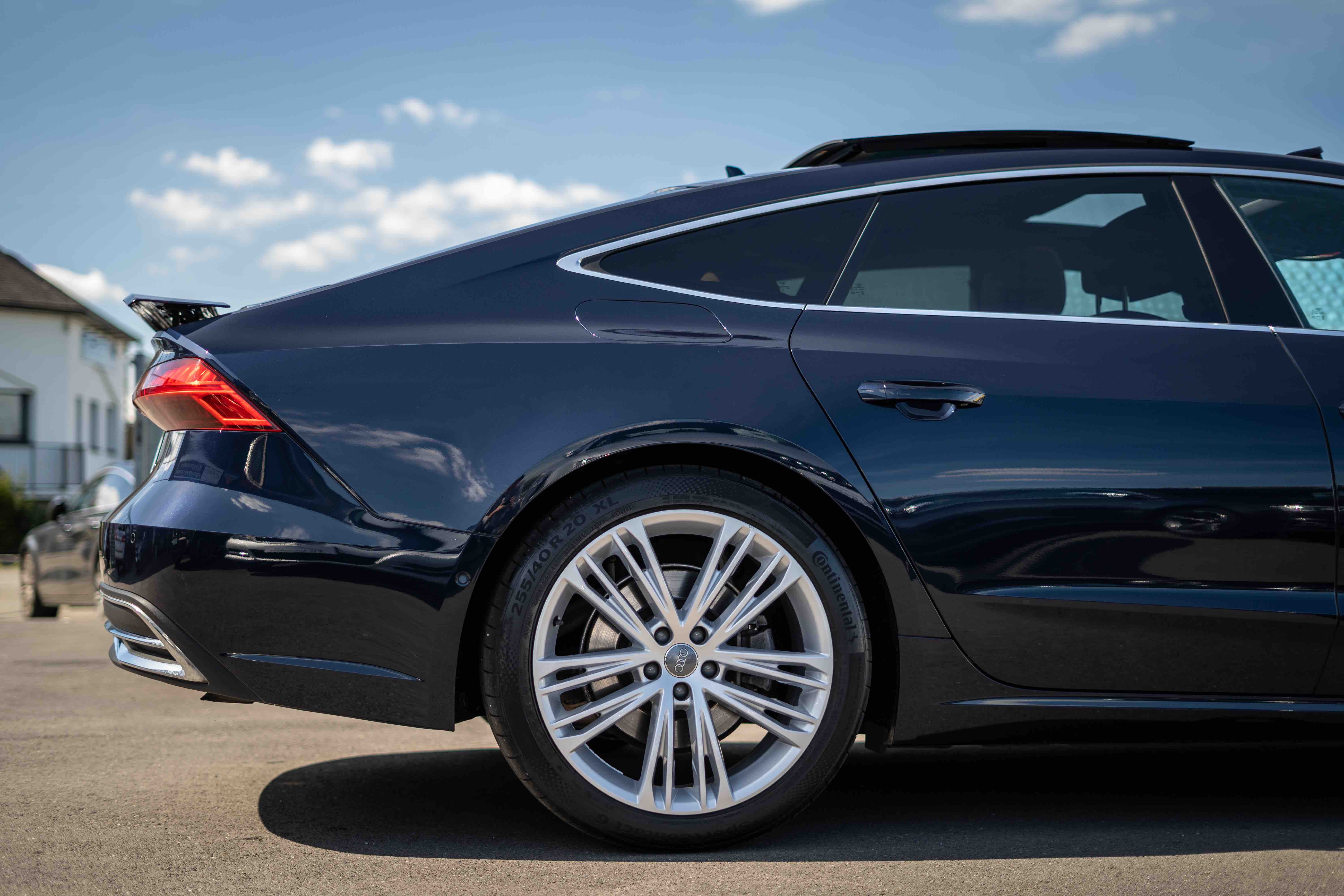 AUDI A7 II SPORTBACK 55 TFSI 340ch AVUS EXTENDED QUATTRO S TRONIC 7 | TH Automobiles